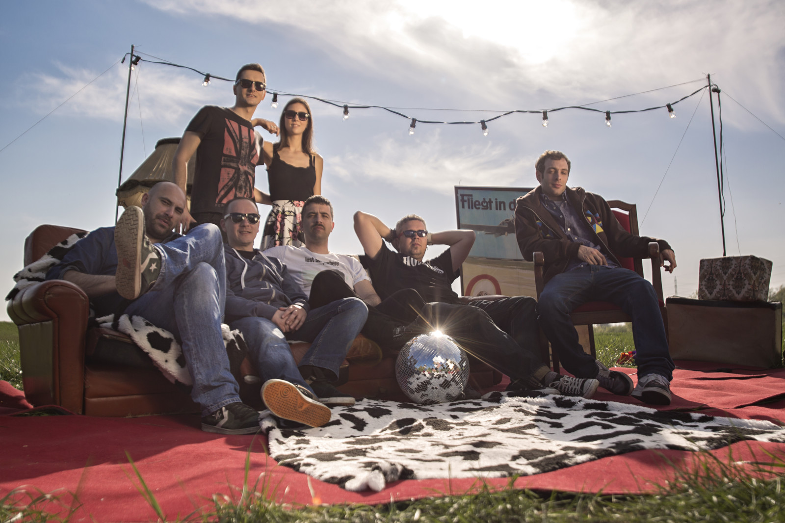 Nagradna igra - podarjamo 3 vstopnice za koncert S.A.R.S. | Citylife ...