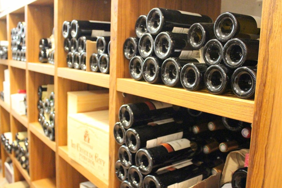 Vinski bar Šuklje v središču Ljubljane