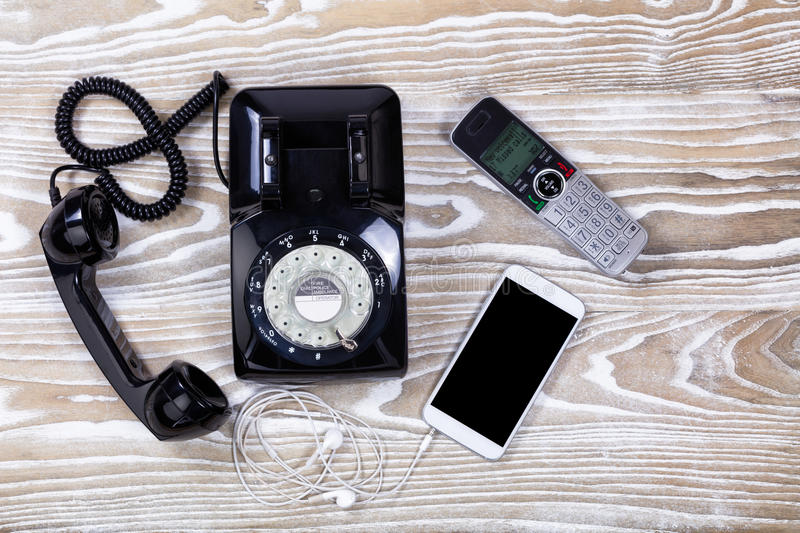 Mobilni telefon za nostalgike